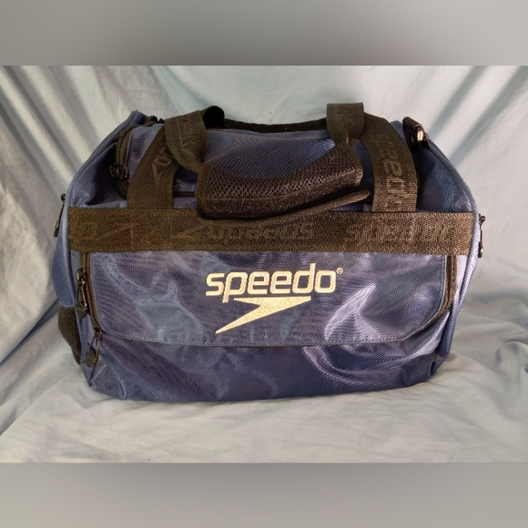 Speedo | Bags | Speedo Sport Navy Blue Duffle Bag | Poshmark